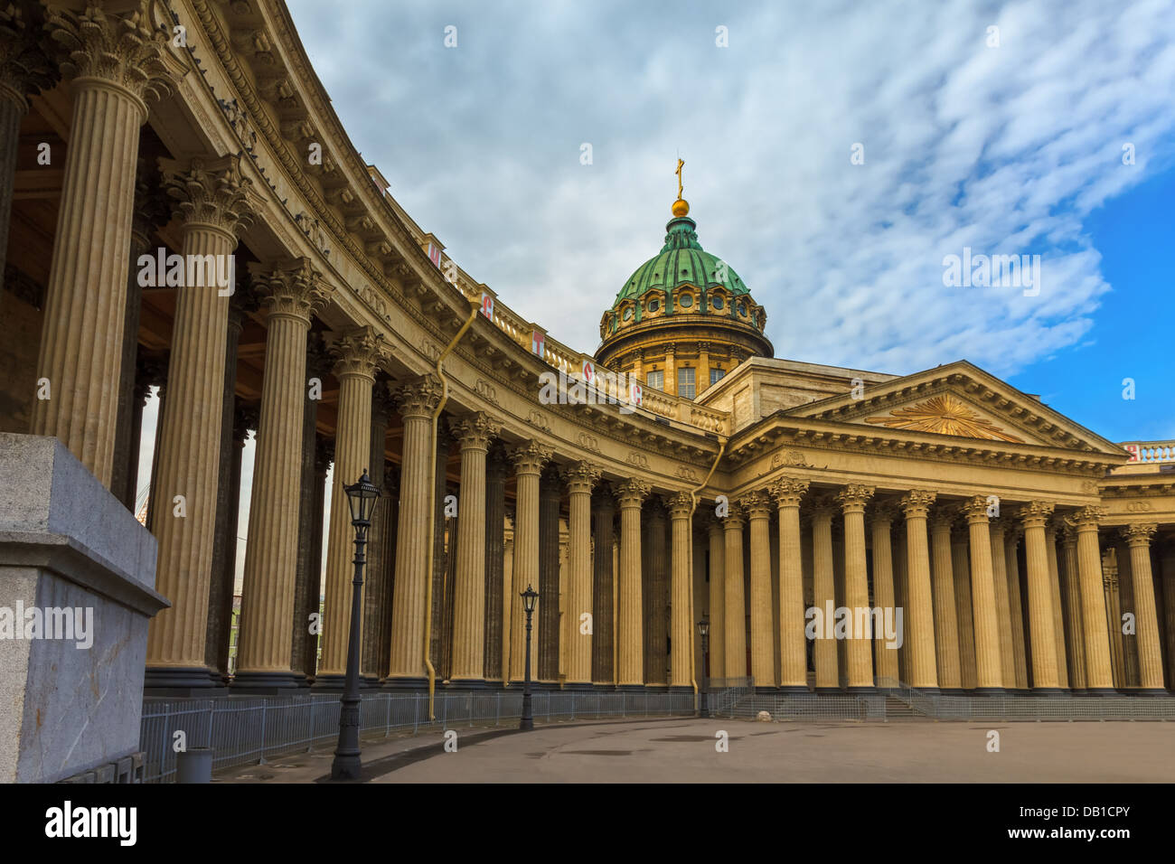 Kazan Cathedral or Kazanskiy Kafedralniy Sobor on the Nevsky Prospekt in Saint-Petersburg ...