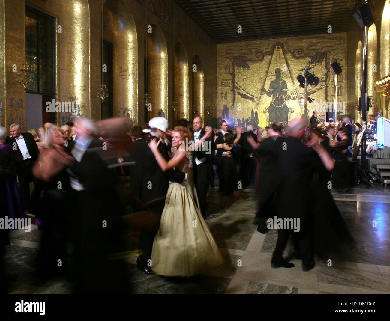 Guests to the Nobel Prize banquet dance in Stockholm, Sweden, 10 ...