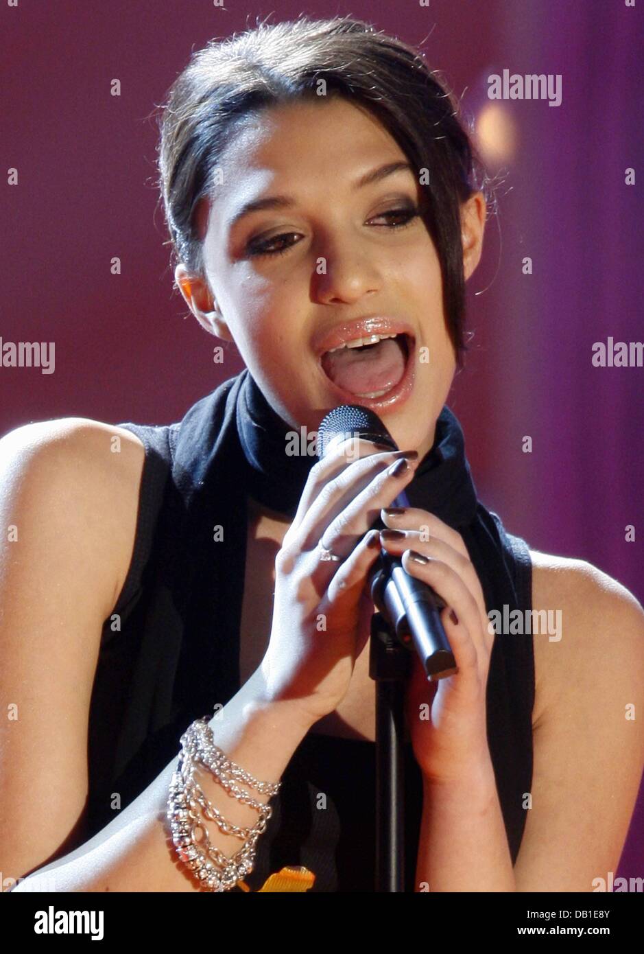 German singer Mina performs during the fundraising gala show 'Ein Herz ...