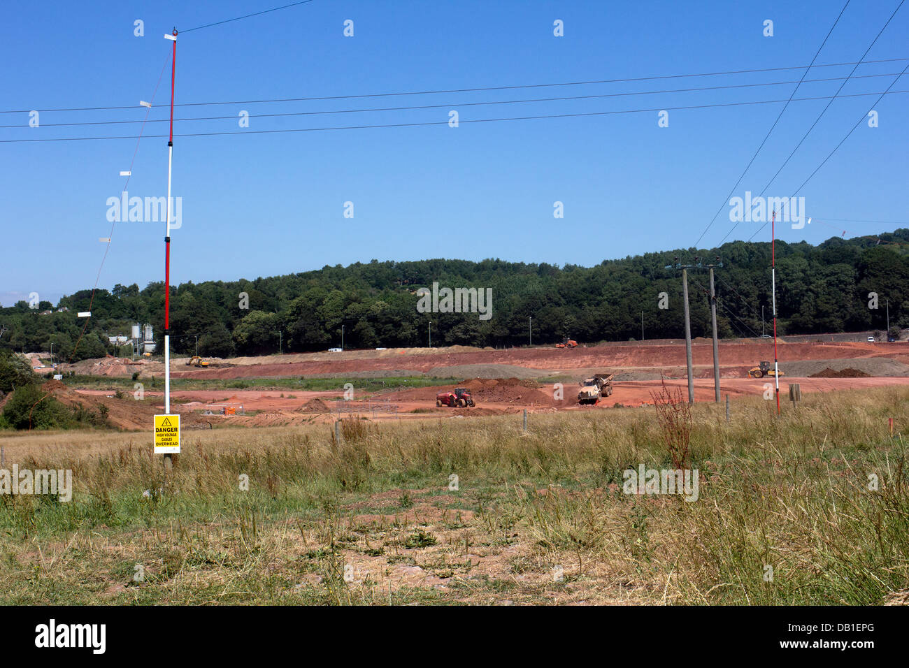 Walking on a dual carriageway hi-res stock photography and images - Alamy