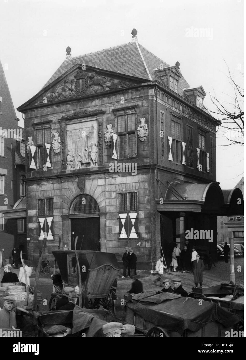 geography / travel, Netherlands, Gouda, building, weigh house, exterior ...