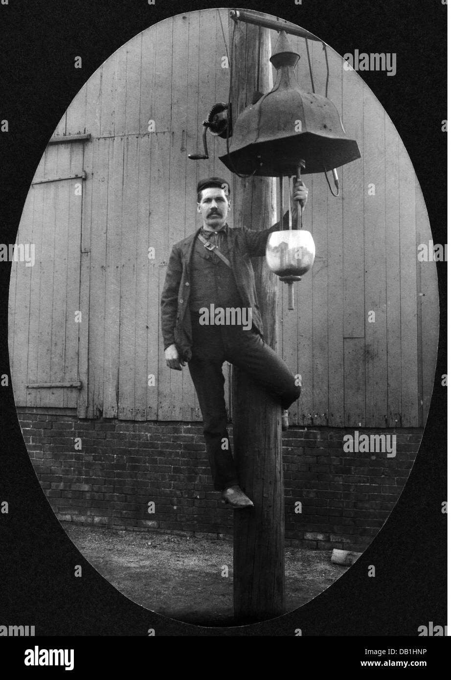 Historic gaslight Black and White Stock Photos & Images - Alamy