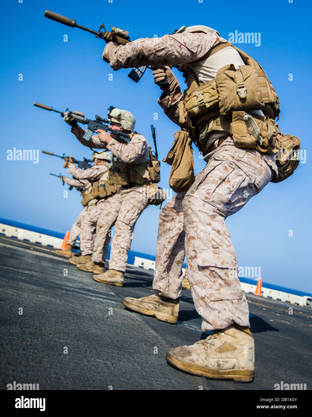 Uss bat hi-res stock photography and images - Alamy