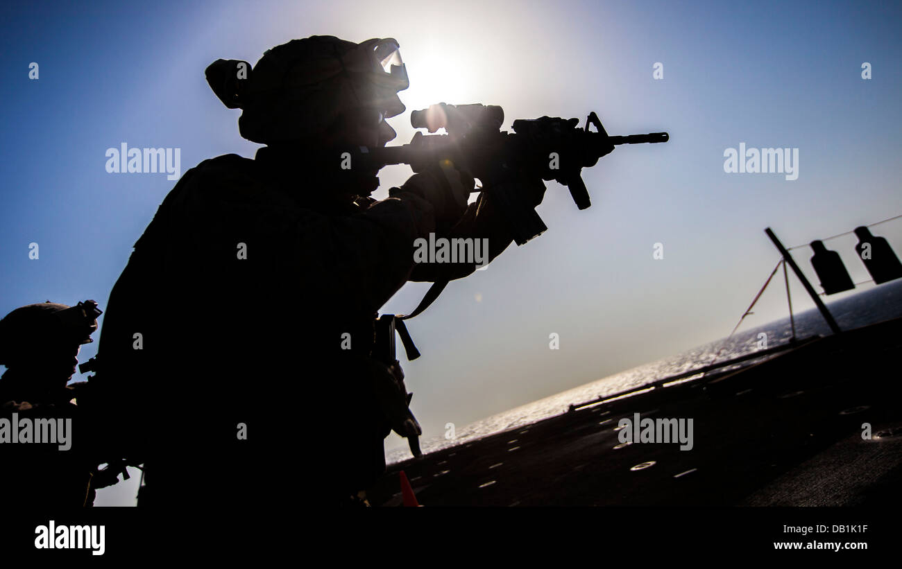 2013 the 26th meu is marine air ground task force forward deploye hi ...