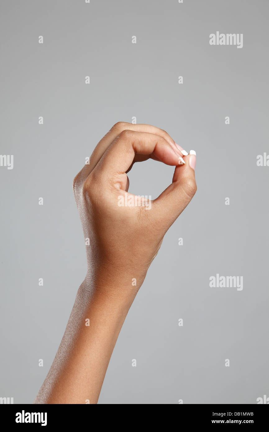 If my chin fits, I sits. : r/aww