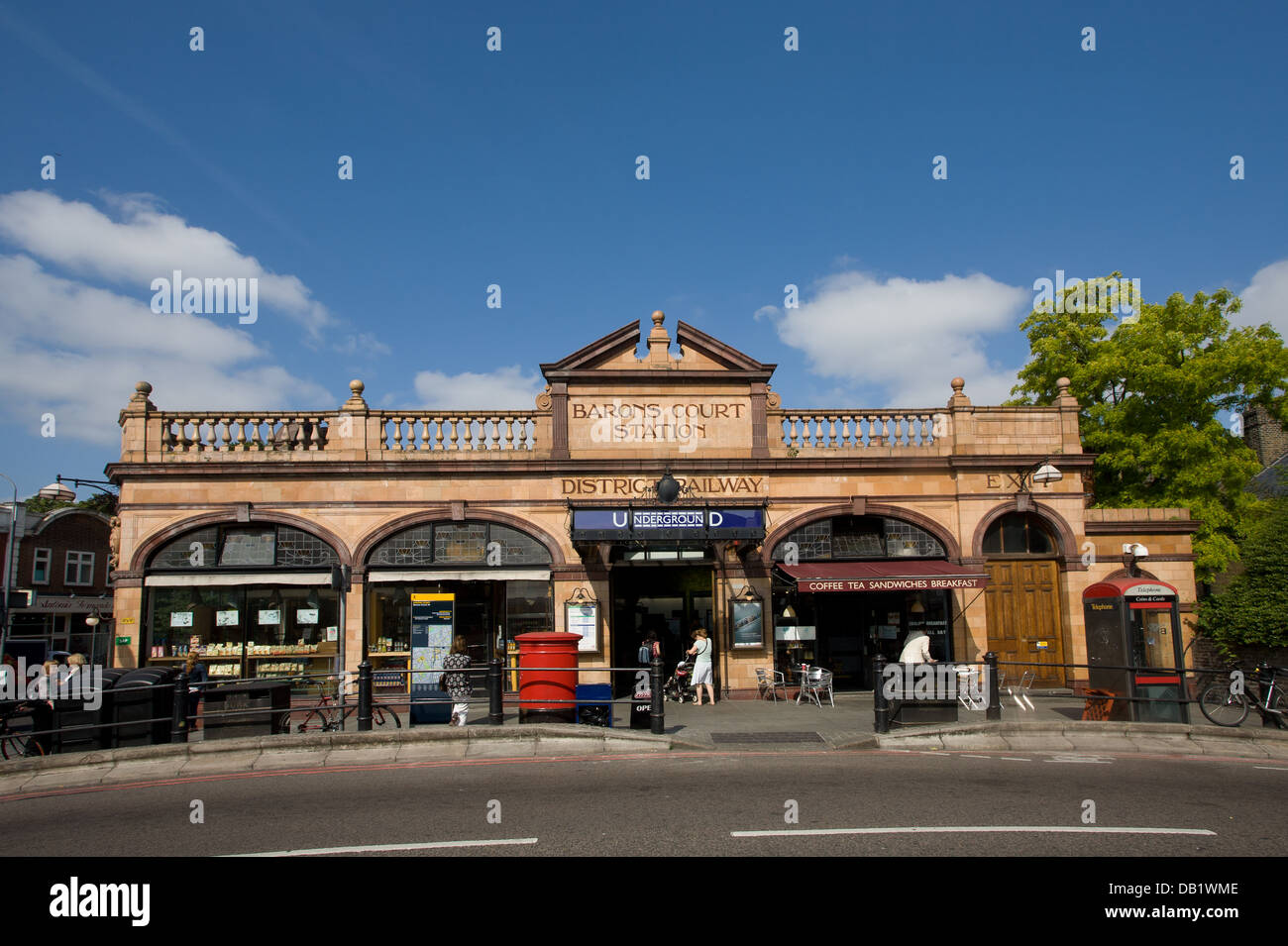 Barons court underground hi-res stock photography and images - Alamy
