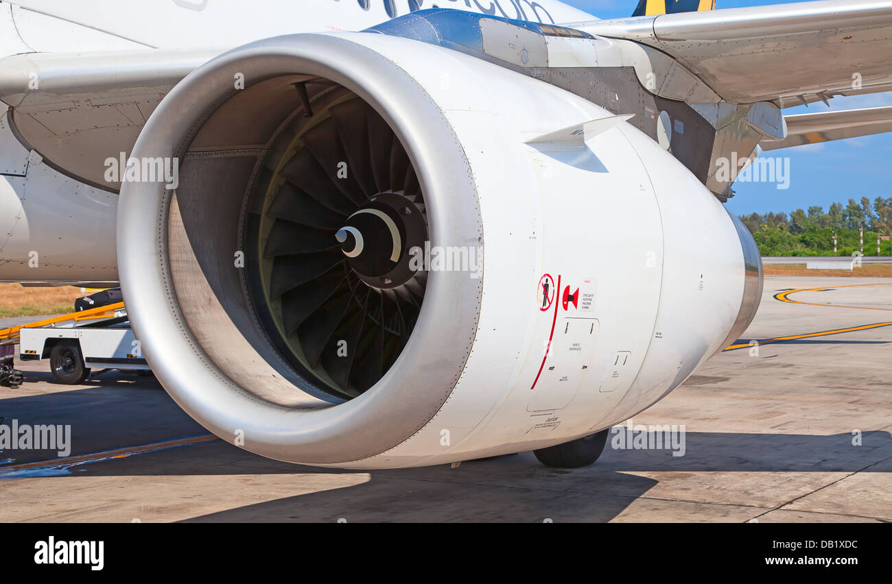Powerful engine of the modern aircraft Stock Photo - Alamy