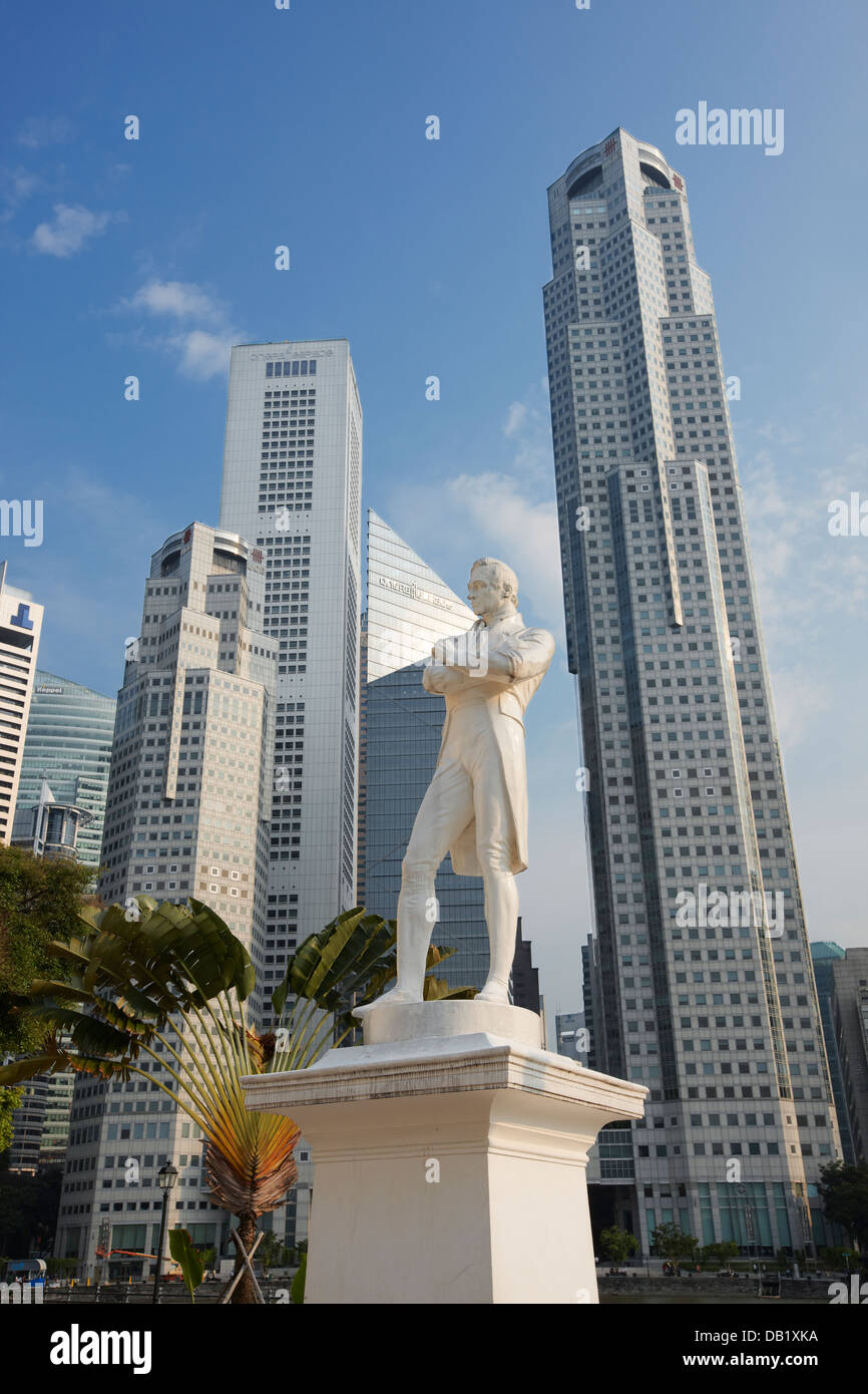 Statue of Sir Stamford Raffles at Raffles' Landing Site, the location where he first landed in ...