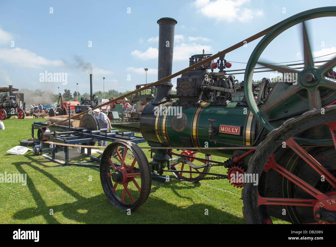 Drive steam engines hi-res stock photography and images - Alamy