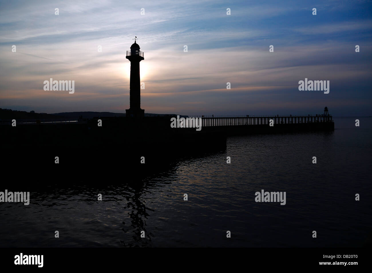 Whitby pier at sunset hi-res stock photography and images - Alamy