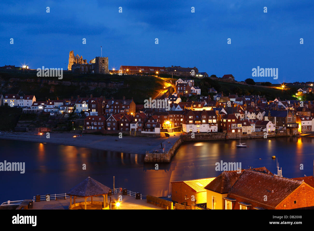 Whitby harbor at sunset hi-res stock photography and images - Alamy