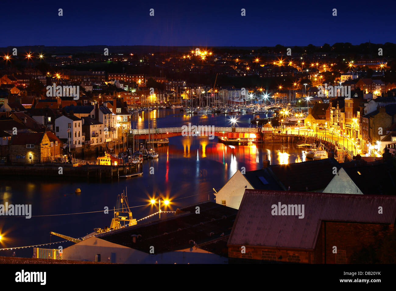 Abbey night whitby hi-res stock photography and images - Alamy