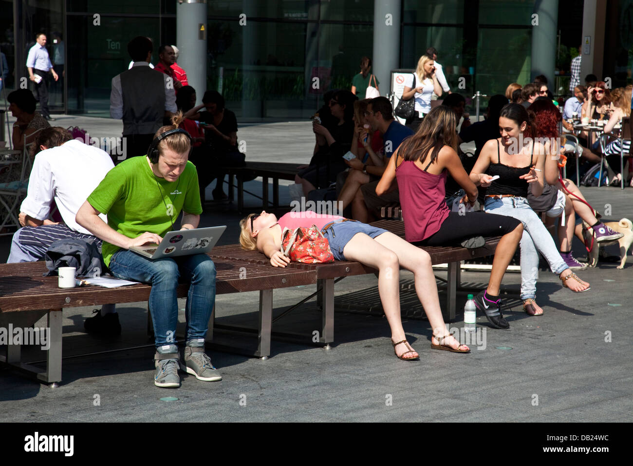 People Enjoying The Good Weather, Spitalfields Market, Tower Hamlets ...