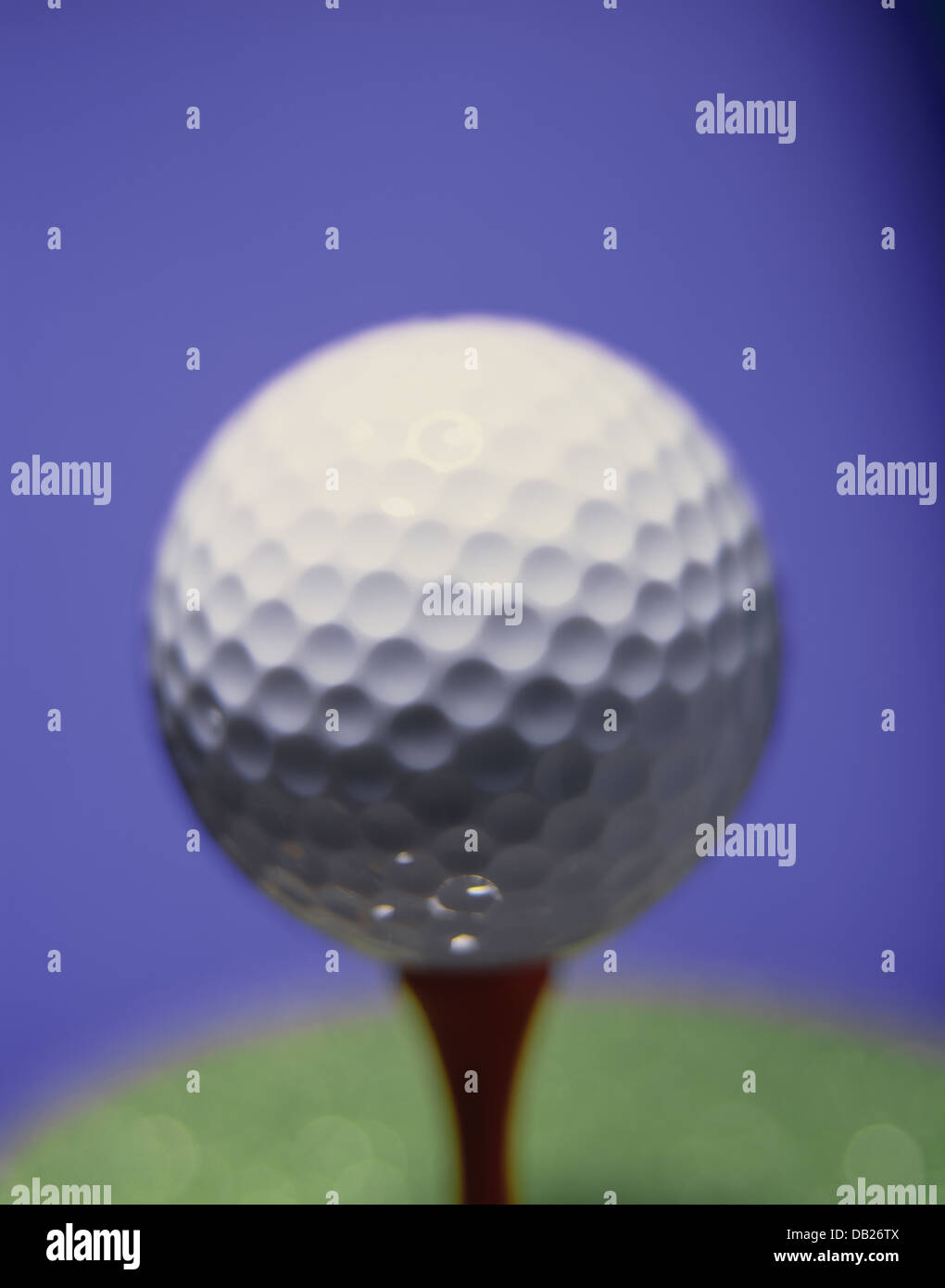 Recreation round single white hi-res stock photography and images - Alamy