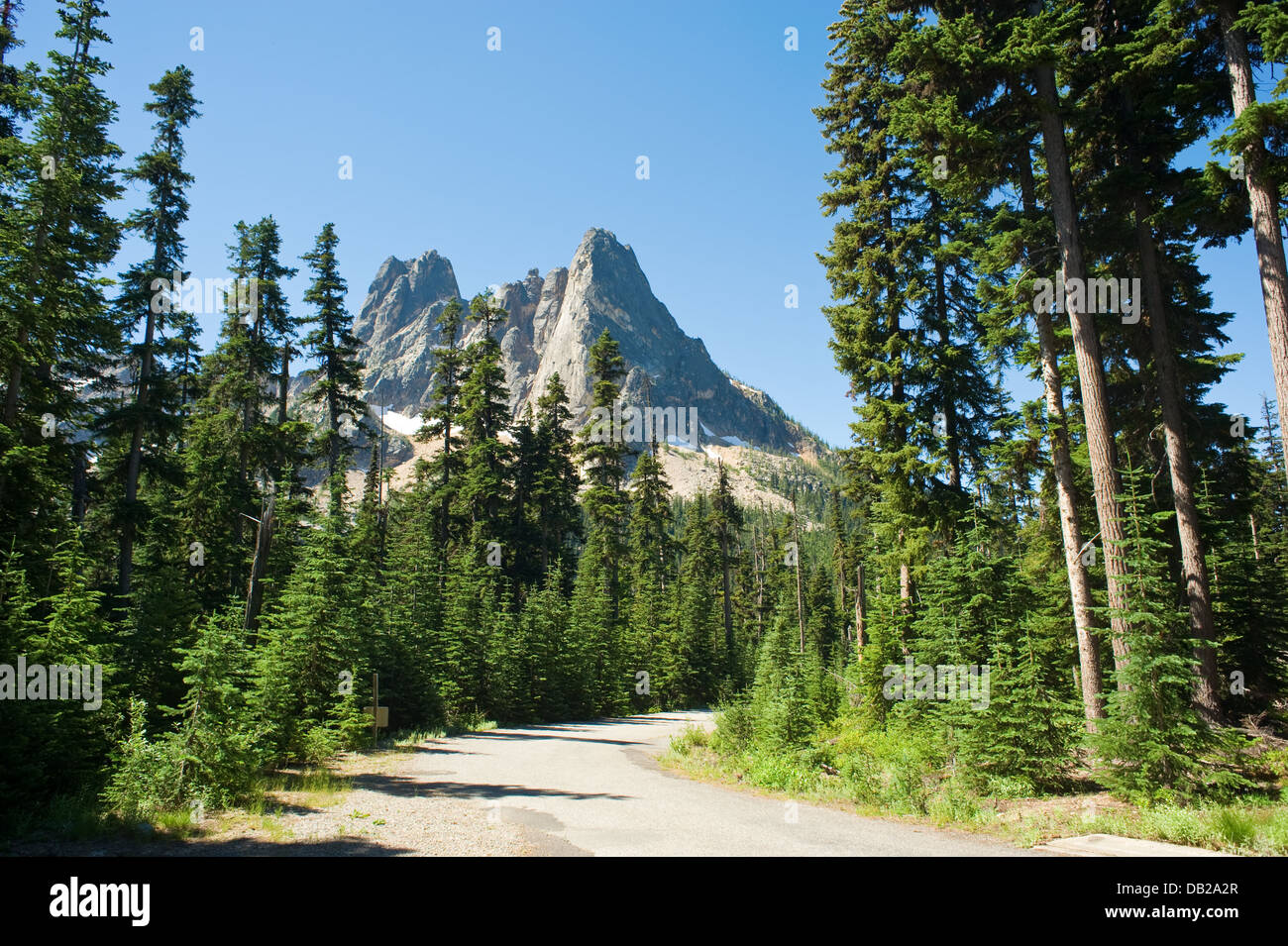 Early Winters Spires as seen from the pull-out to the Washington Pass ...