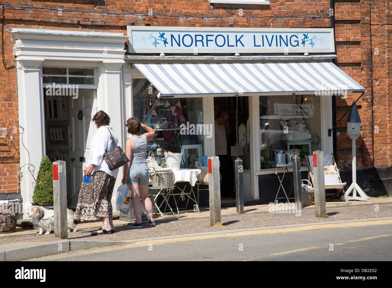 Norfolk living shop burnham market hi-res stock photography and images ...