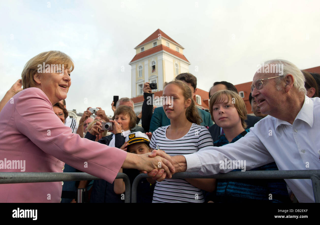 éledtions hi-res stock photography and images - Alamy