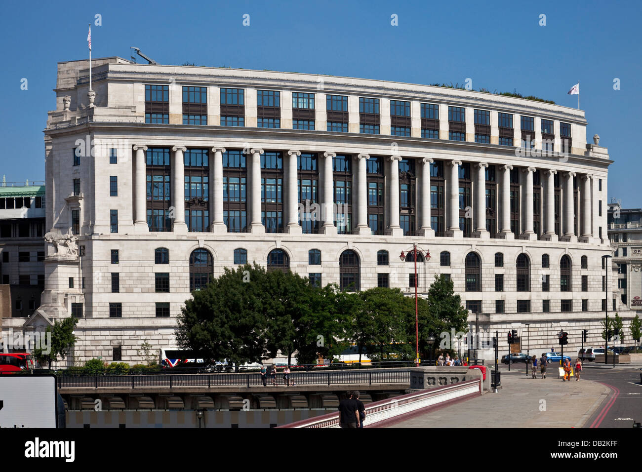 Unilever House High Resolution Stock Photography and Images - Alamy