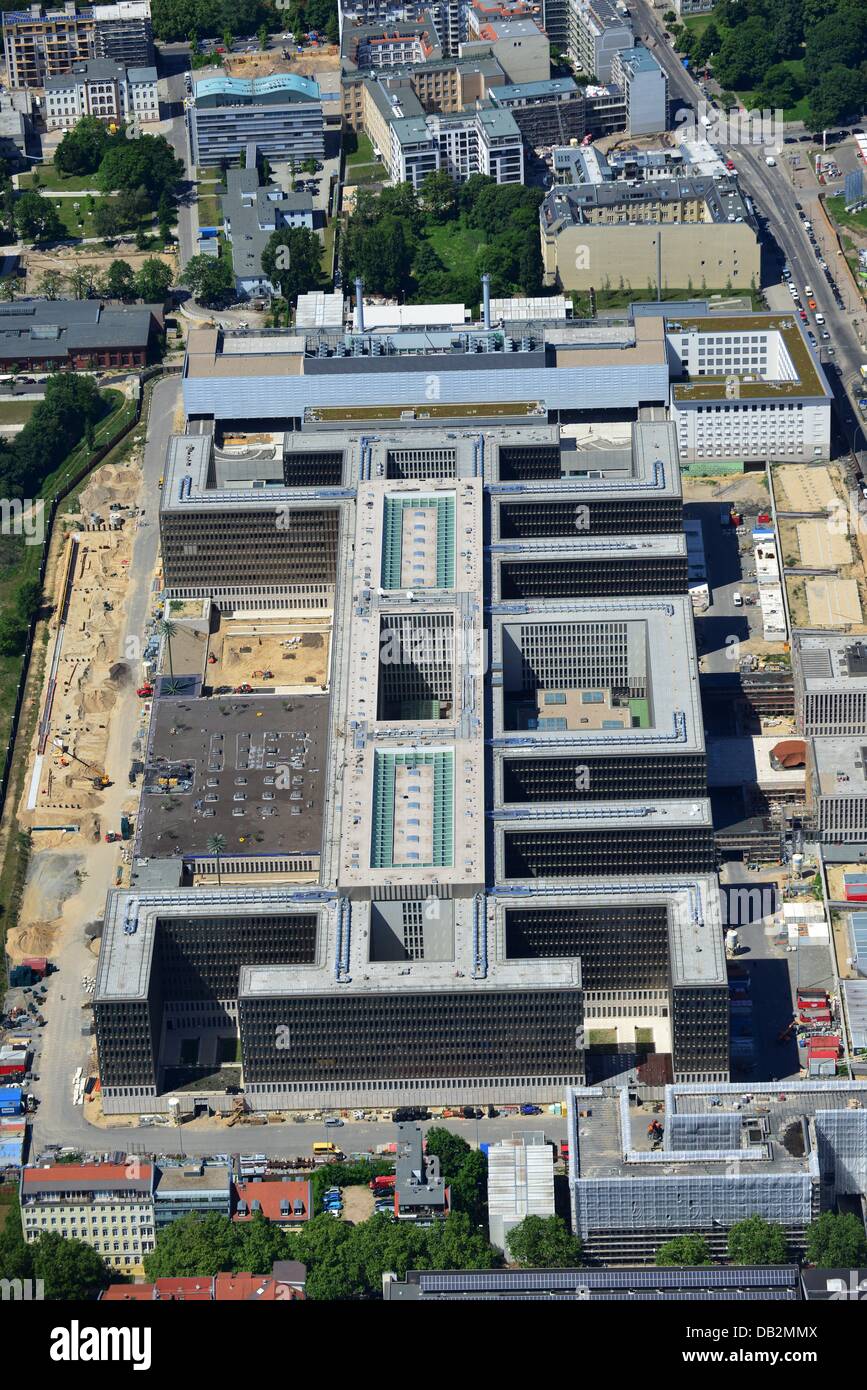 Berlin 2013/06/05 View of the construction site to the new BND ...