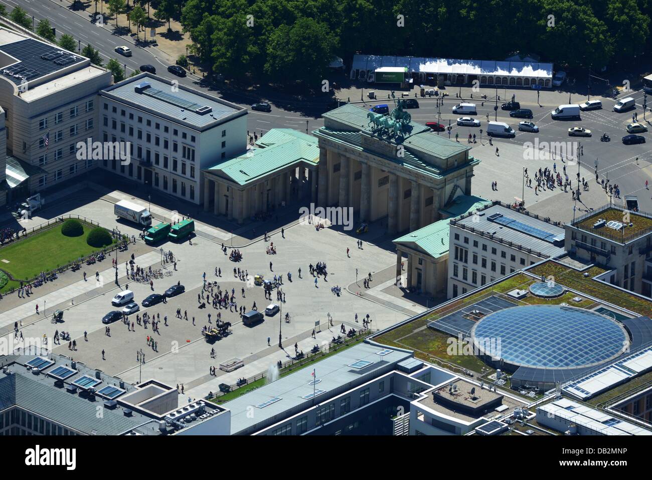 Pariser platz berlin luftbild hi-res stock photography and images - Alamy