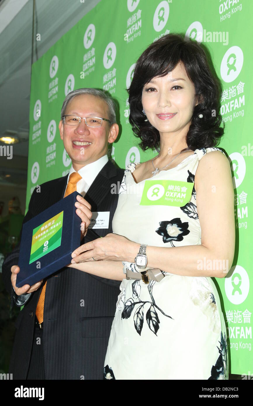 Angie chiu hi-res stock photography and images - Alamy