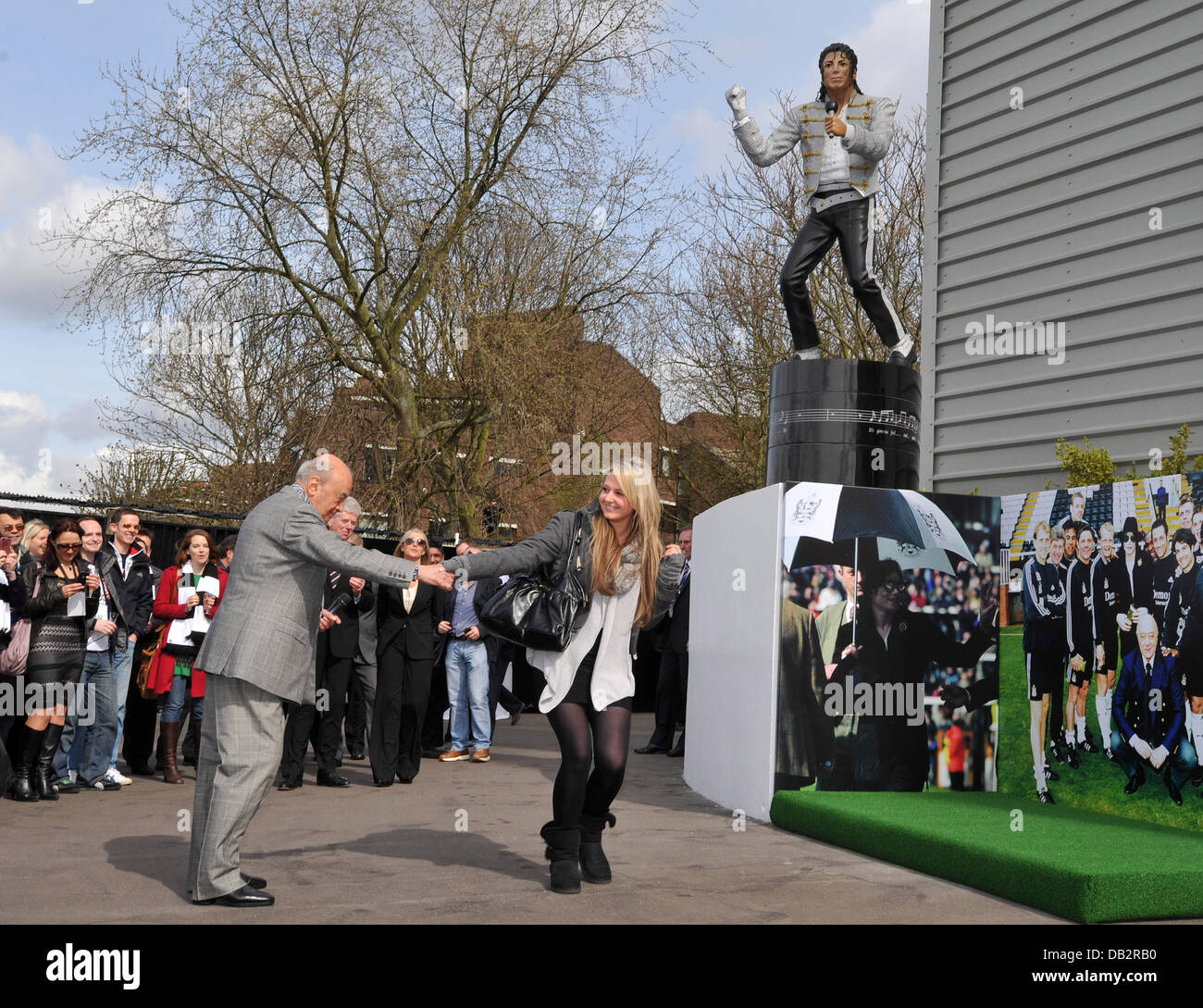 Mohamed Al Fayed Unveiling of Michael Jackson's statue at Fulham's ...