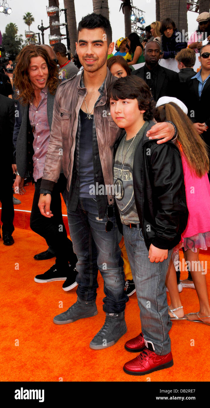 Joe Jonas Nickelodeon's 2011 Kids Choice Awards held at USC's Galen ...