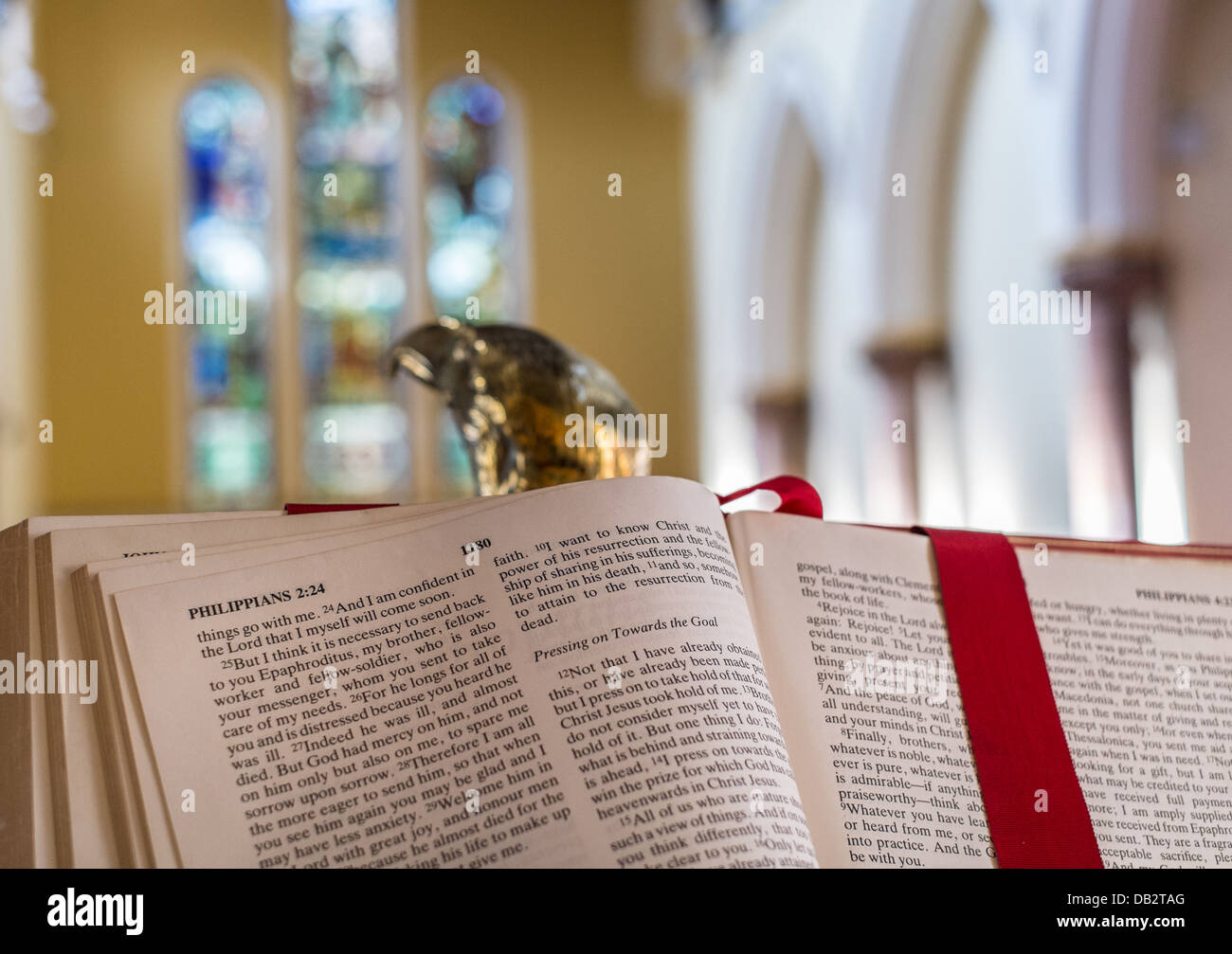 Scripture reading church hi-res stock photography and images - Alamy
