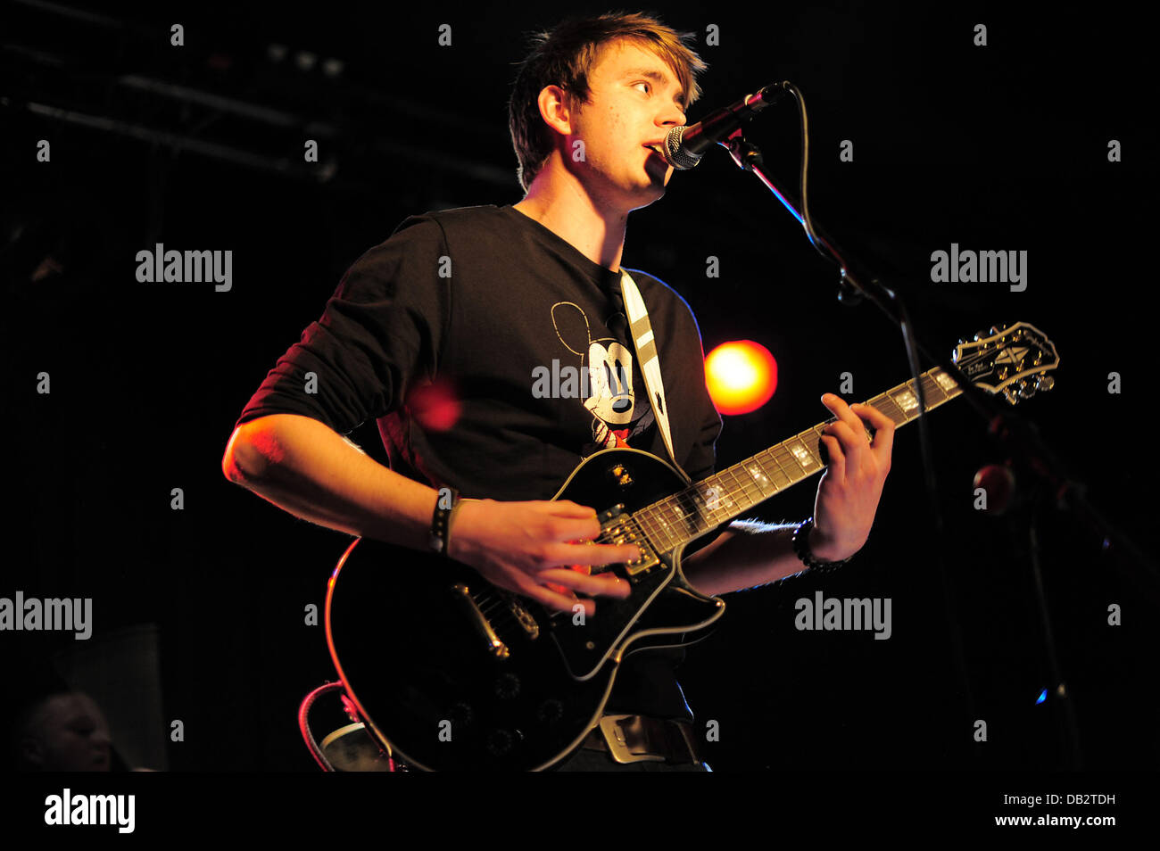 Luke Wassel of 'Of Kings and Captains' playing at the O2 Arena ...