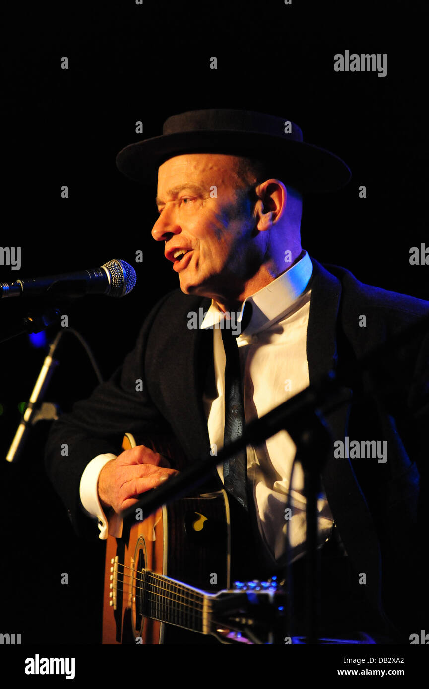 Dominic Crane (vocals & guitar) Dominic Crane and Harry Boylen ...