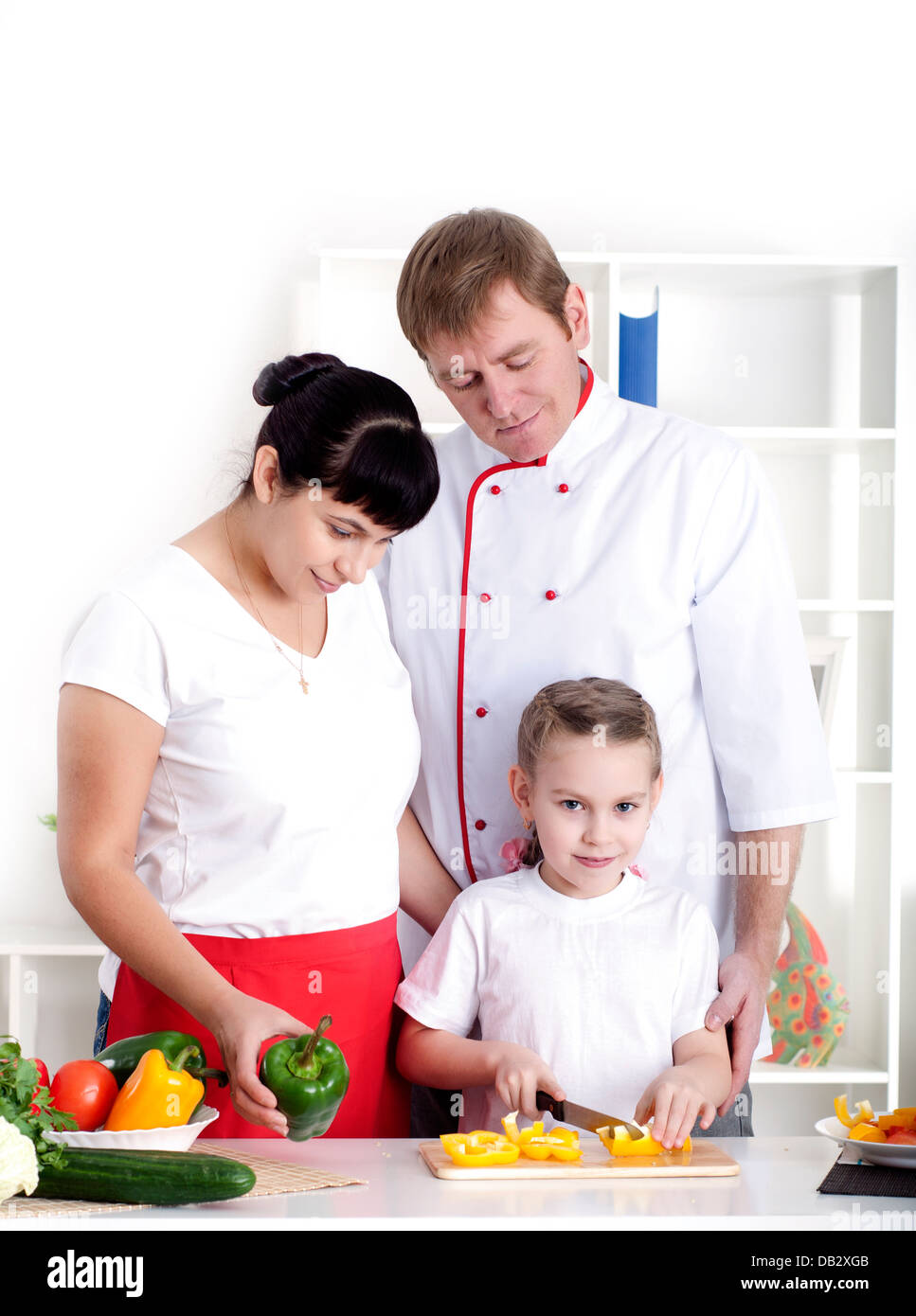 family cooking together Stock Photo - Alamy