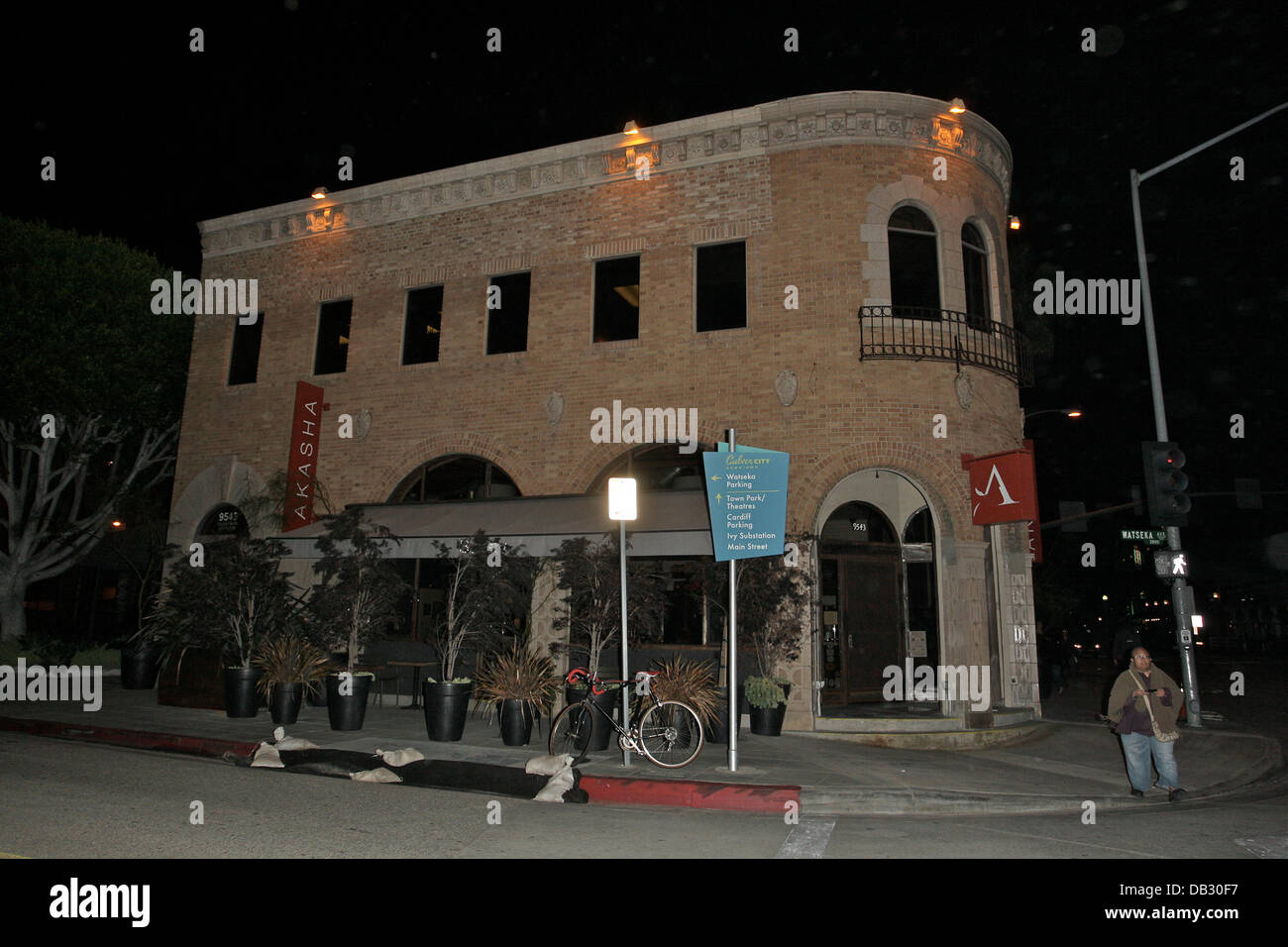 General view of Akasha restaurant in Culver City Los Angeles ...