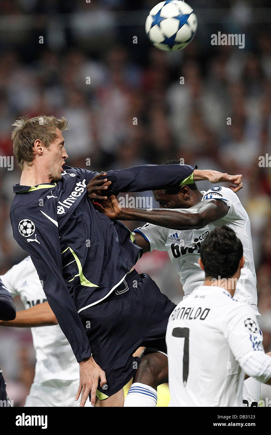 Tottenham's Peter Crouch The Champions League first leg match between ...
