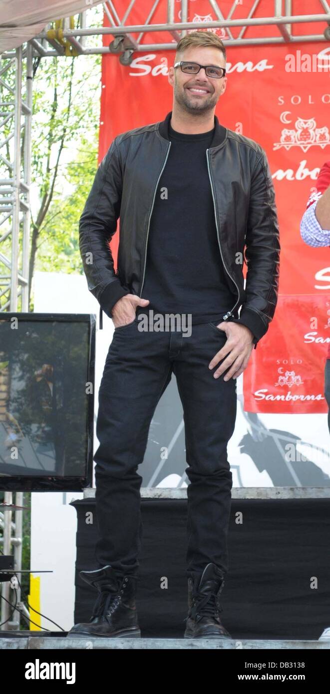 Ricky Martin signs copies of his new album 'M.A.S. (Musica+Alma+Sexo ...