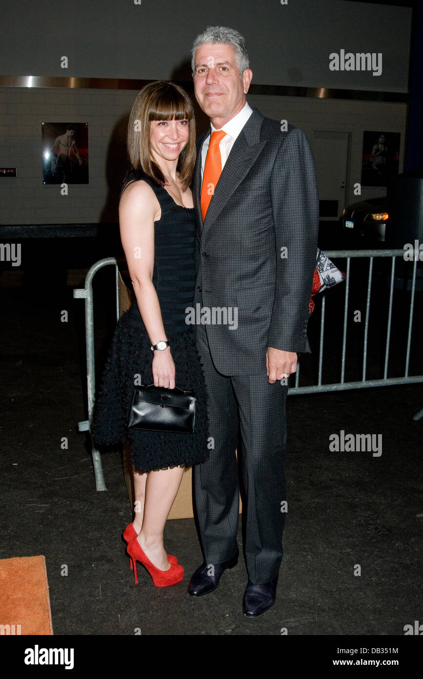 Anthony Bourdain and Ottavia Busia 2011 Can-Do Awards Gala Dinner at ...