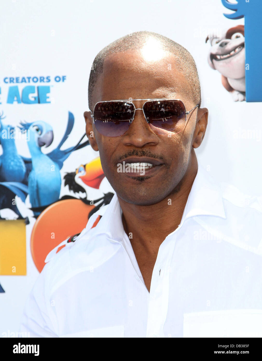 Jamie Foxx Los Angeles premiere of 'Rio' held at The Grauman Chinese ...