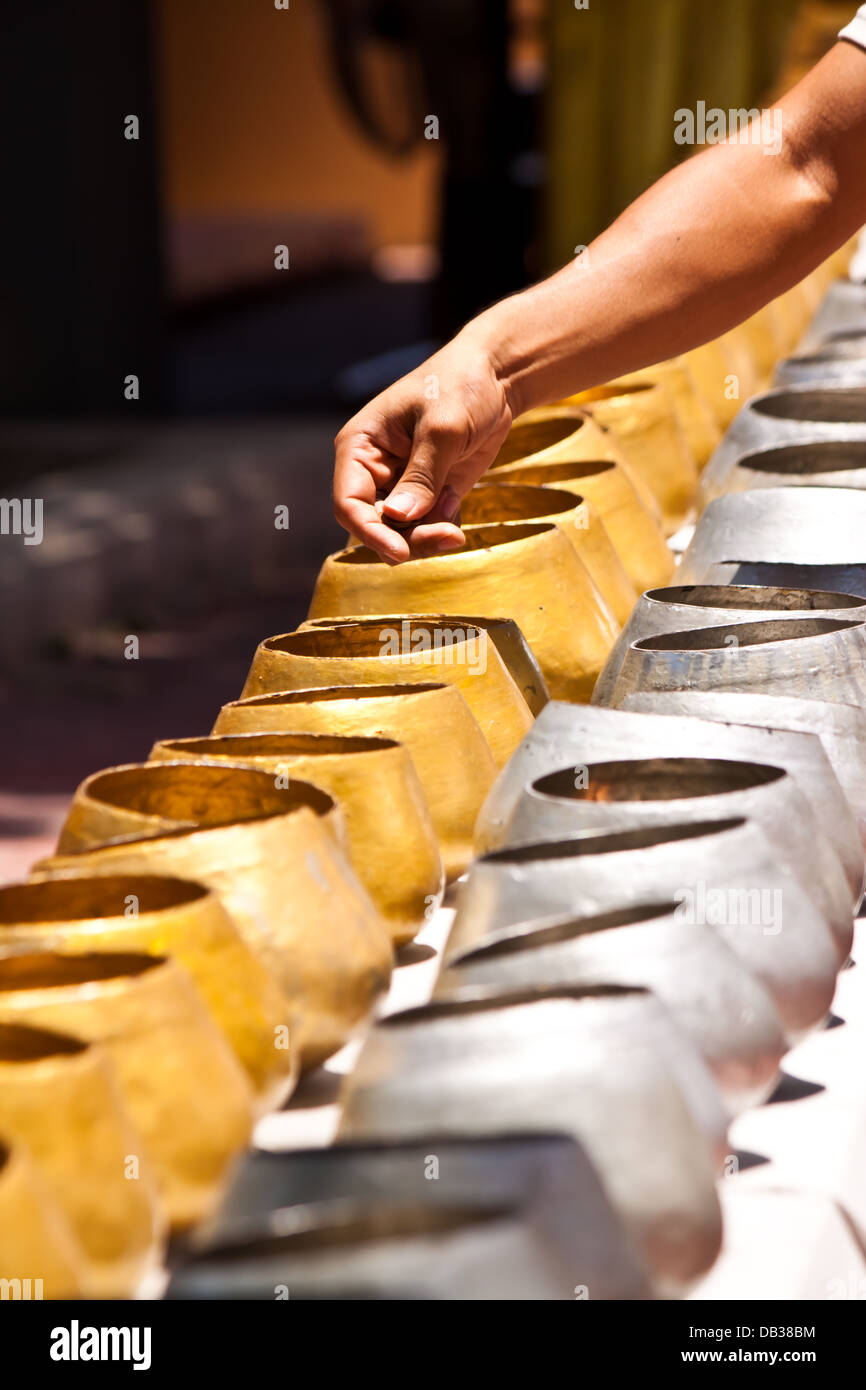 Row of monks praying hi-res stock photography and images - Alamy