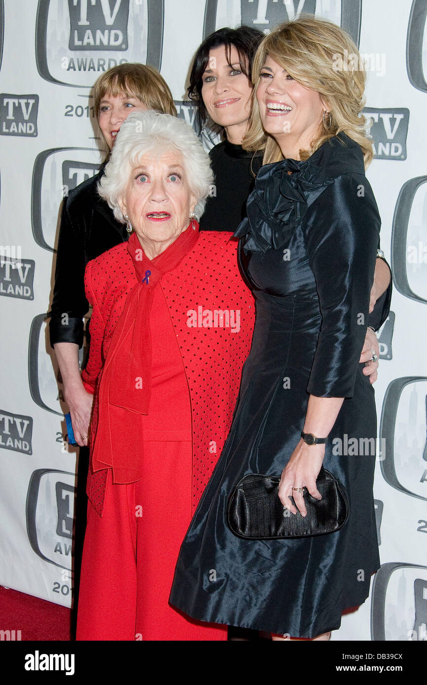 Geri Jewell, Cloris Leachman, Charlote Rae, Nancy McKeon and Lisa Welch ...