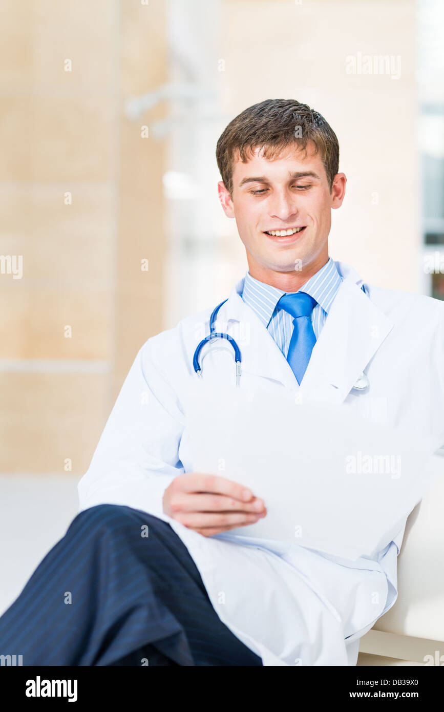 Portrait of doctor Stock Photo - Alamy