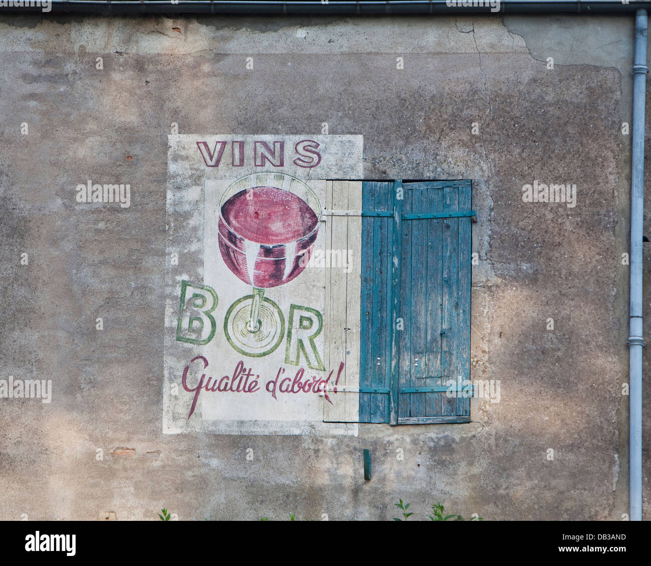 Burgundy sign hi-res stock photography and images - Alamy
