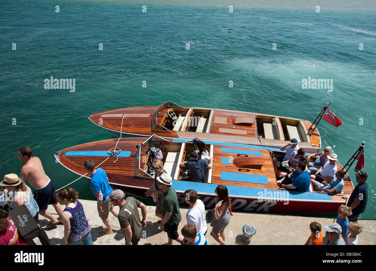 Activity business speedboat hi-res stock photography and images - Alamy
