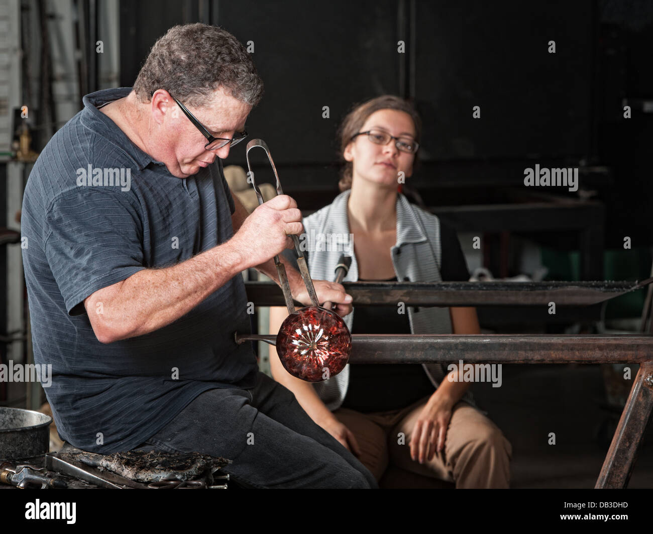 Intern student watching hi-res stock photography and images - Alamy