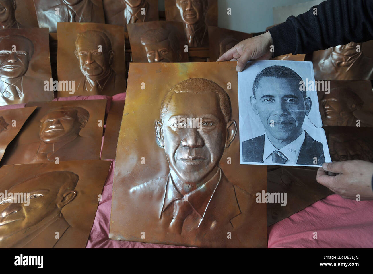 Metal Relief Portraits Chen Xueming presents his metal relief portrait ...