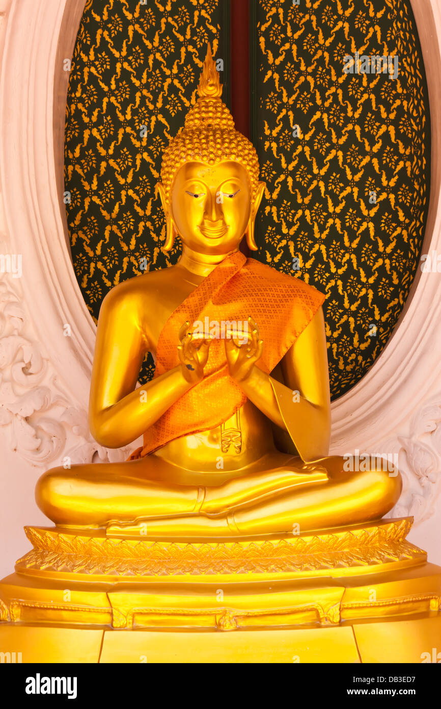 beauty of buddha statue in thailand Stock Photo - Alamy