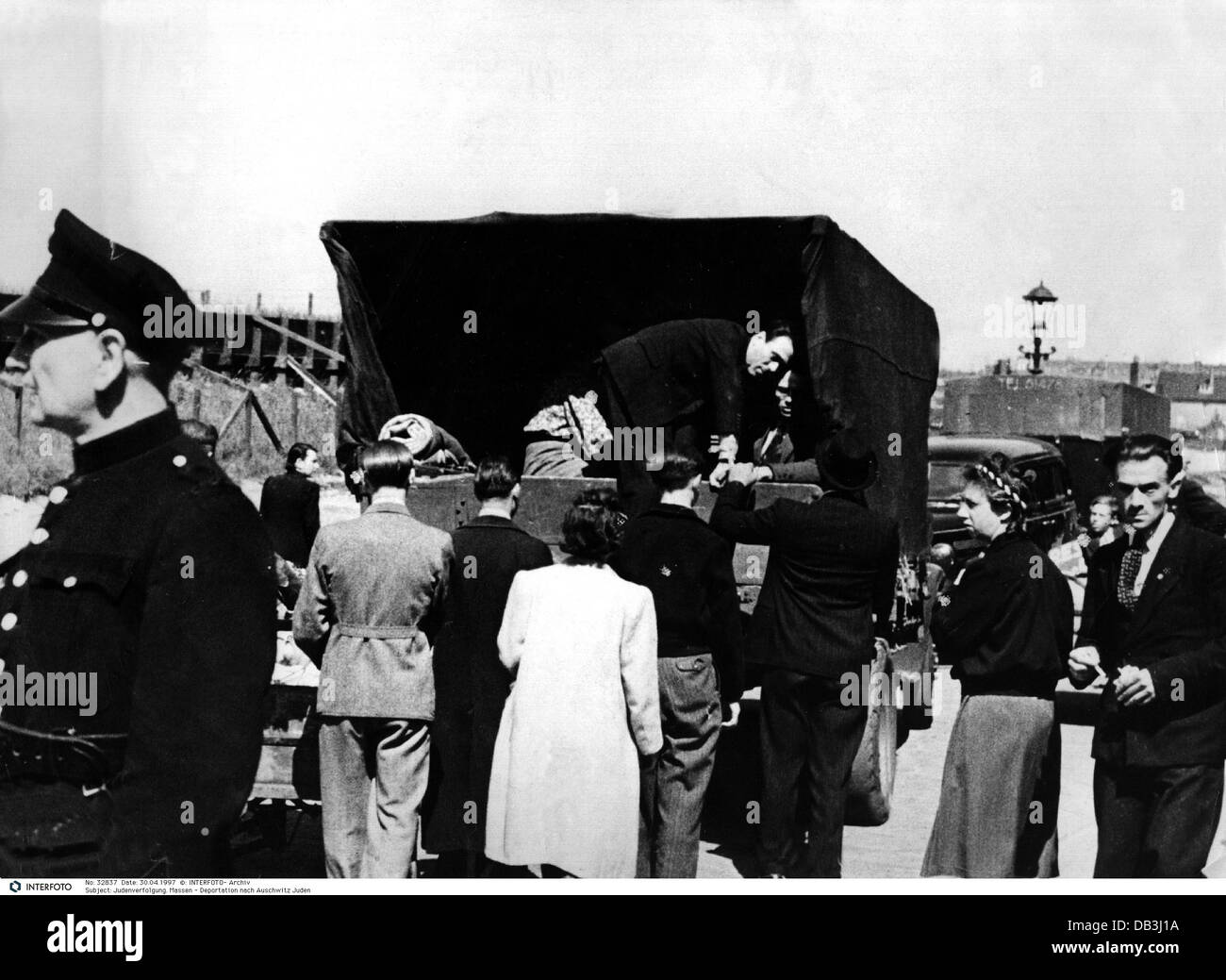 Dutch jews 1942 hi-res stock photography and images - Alamy