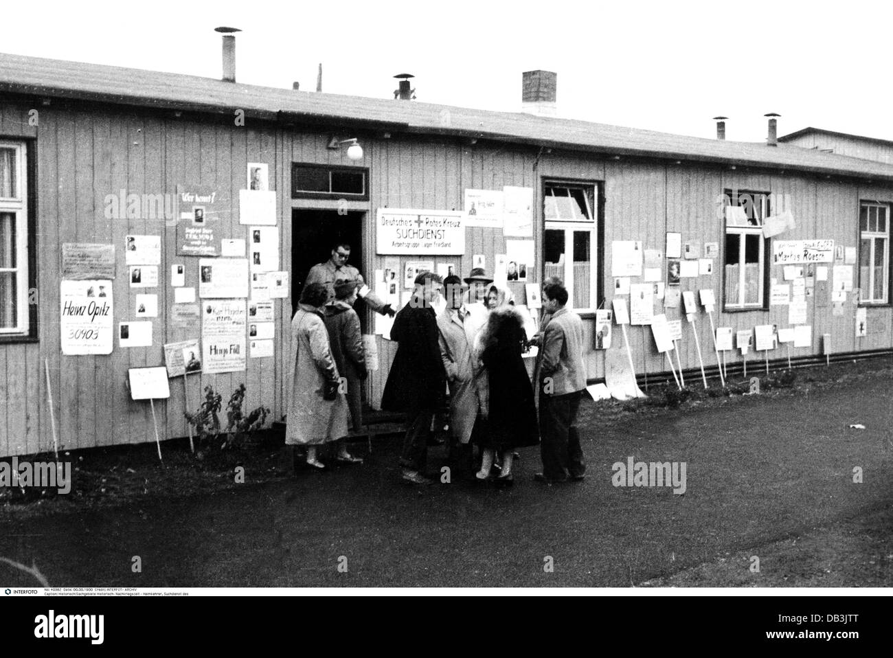 postwar period, repatriates, tracing service of the German Red Cross ...