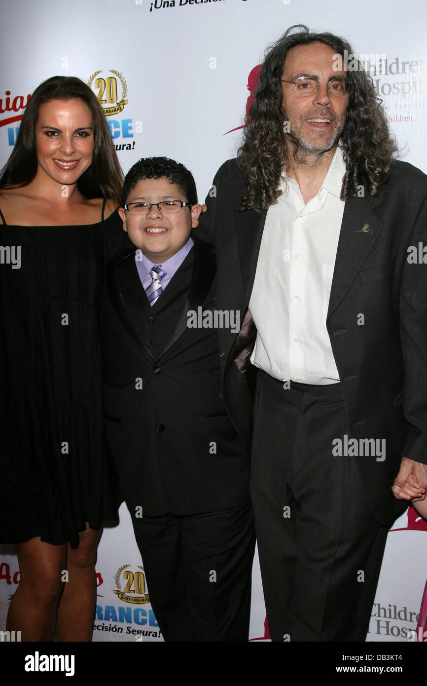 Kate del Castillo, Rico Rodriguez, Tom Shadyac with Brook Renaud 2nd ...