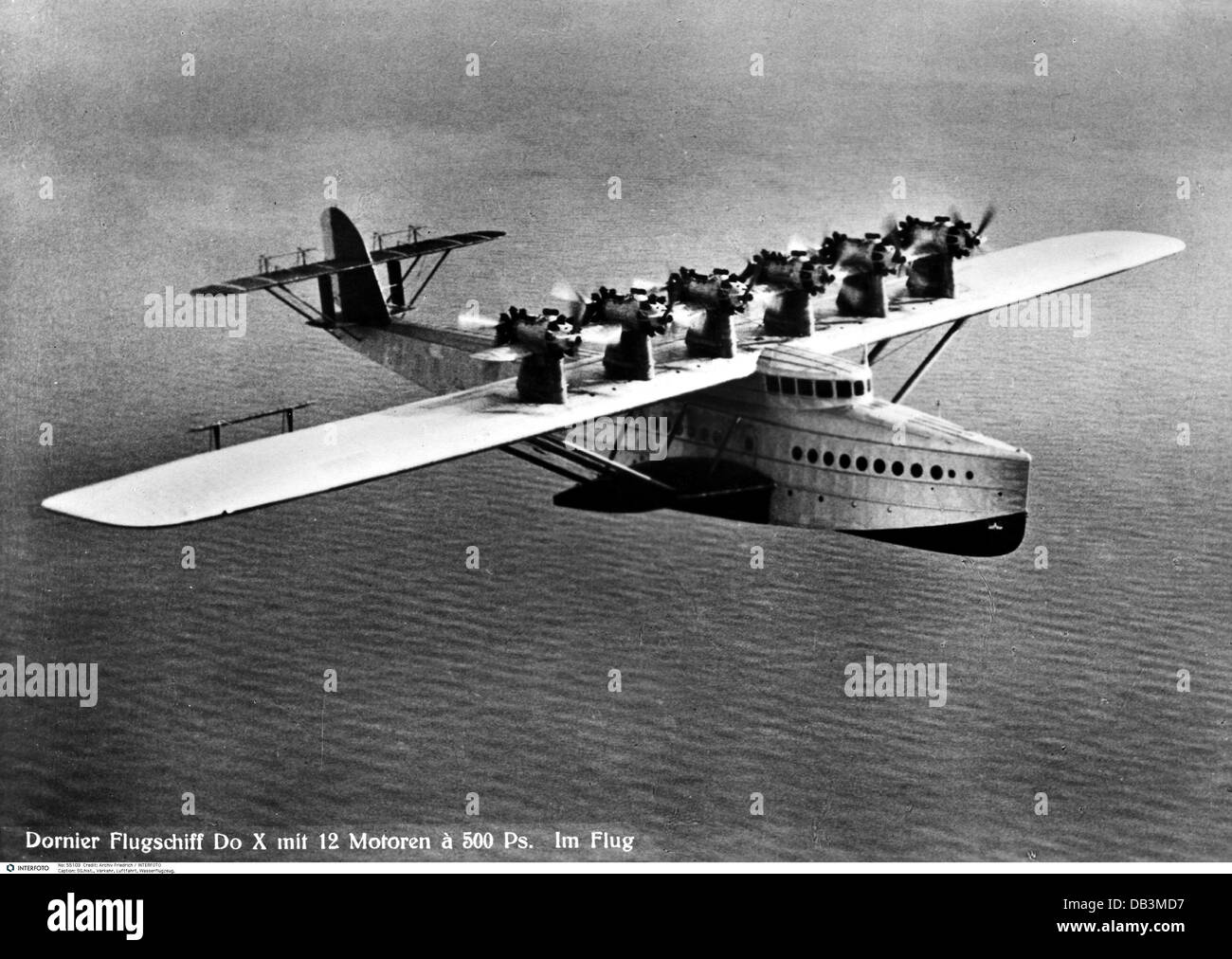 Hydroplane 1920s hi-res stock photography and images - Alamy