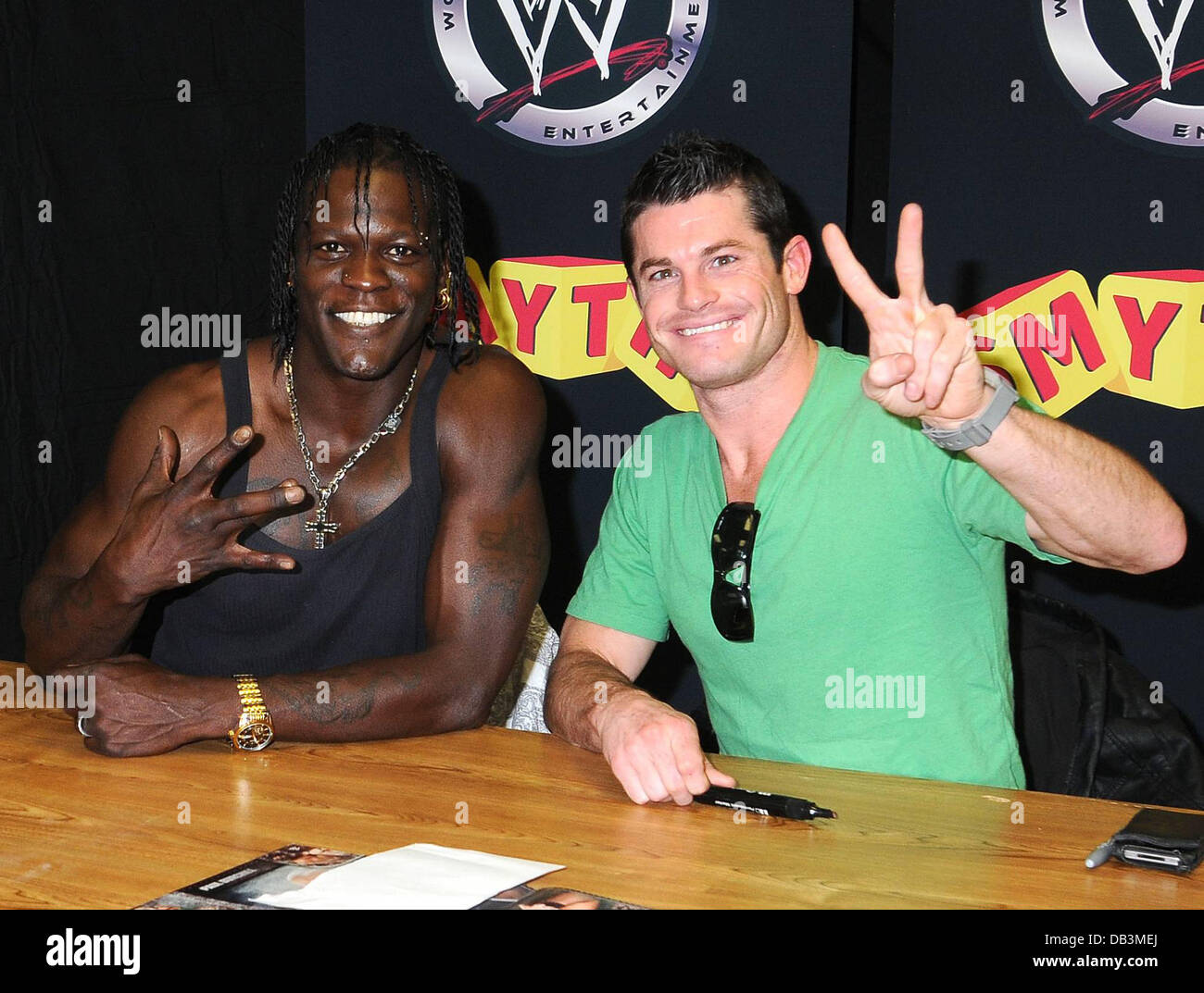 R Truth and Evan Bourne WWE RAW Wrestling Superstars at The O2 Arena ...