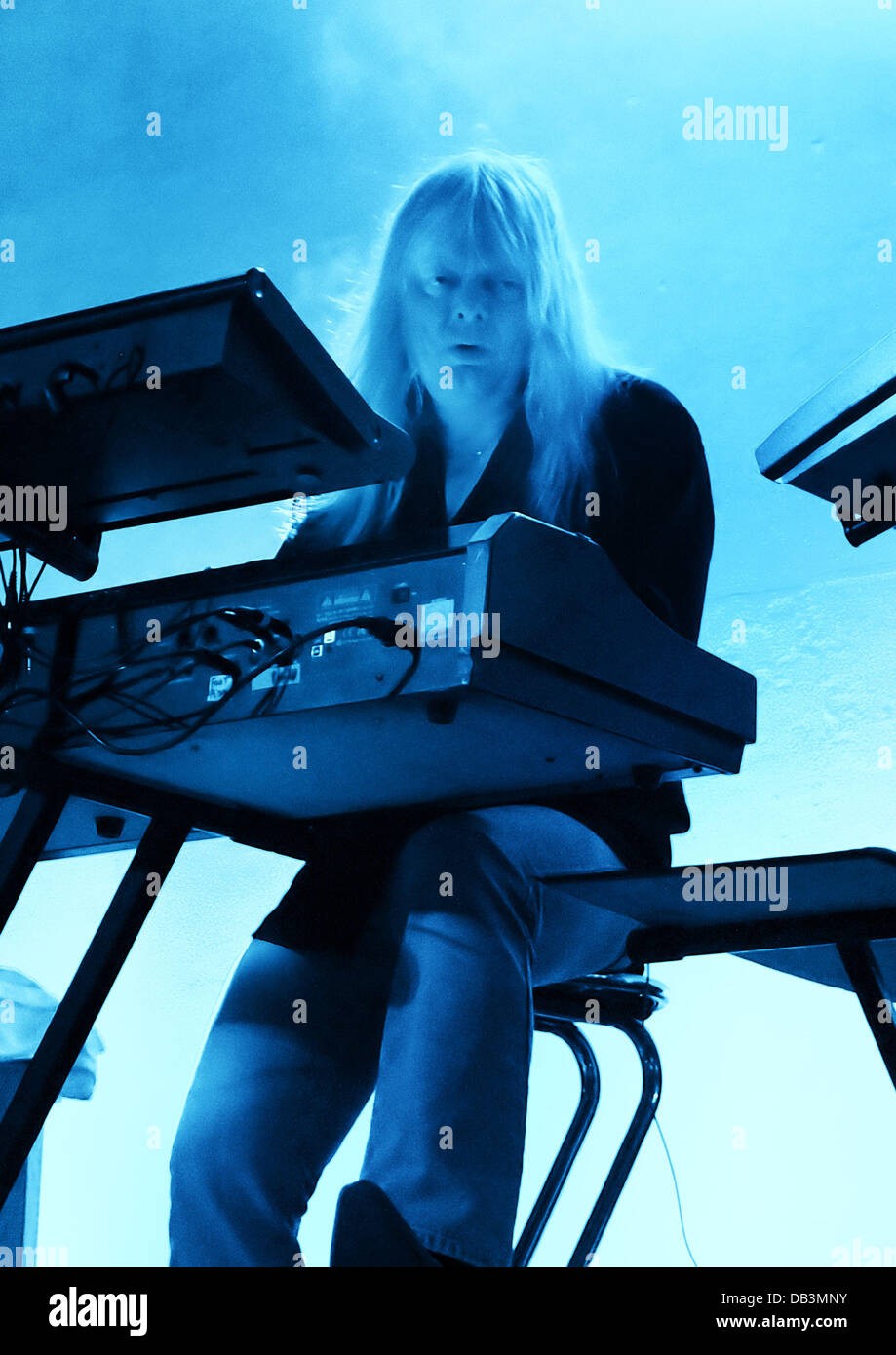 Mark Stanway Progressive Rock Band Magnum Performing at Liverpool ...